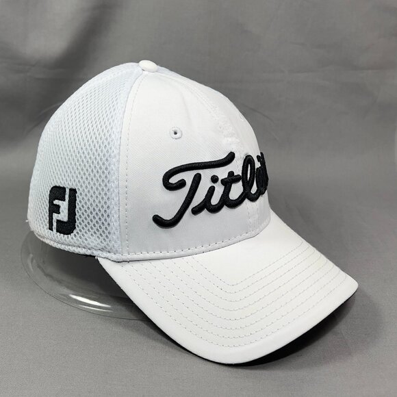 New Era | Accessories | Titleist Golf Fitted Sm Hat Cap New Era White ...